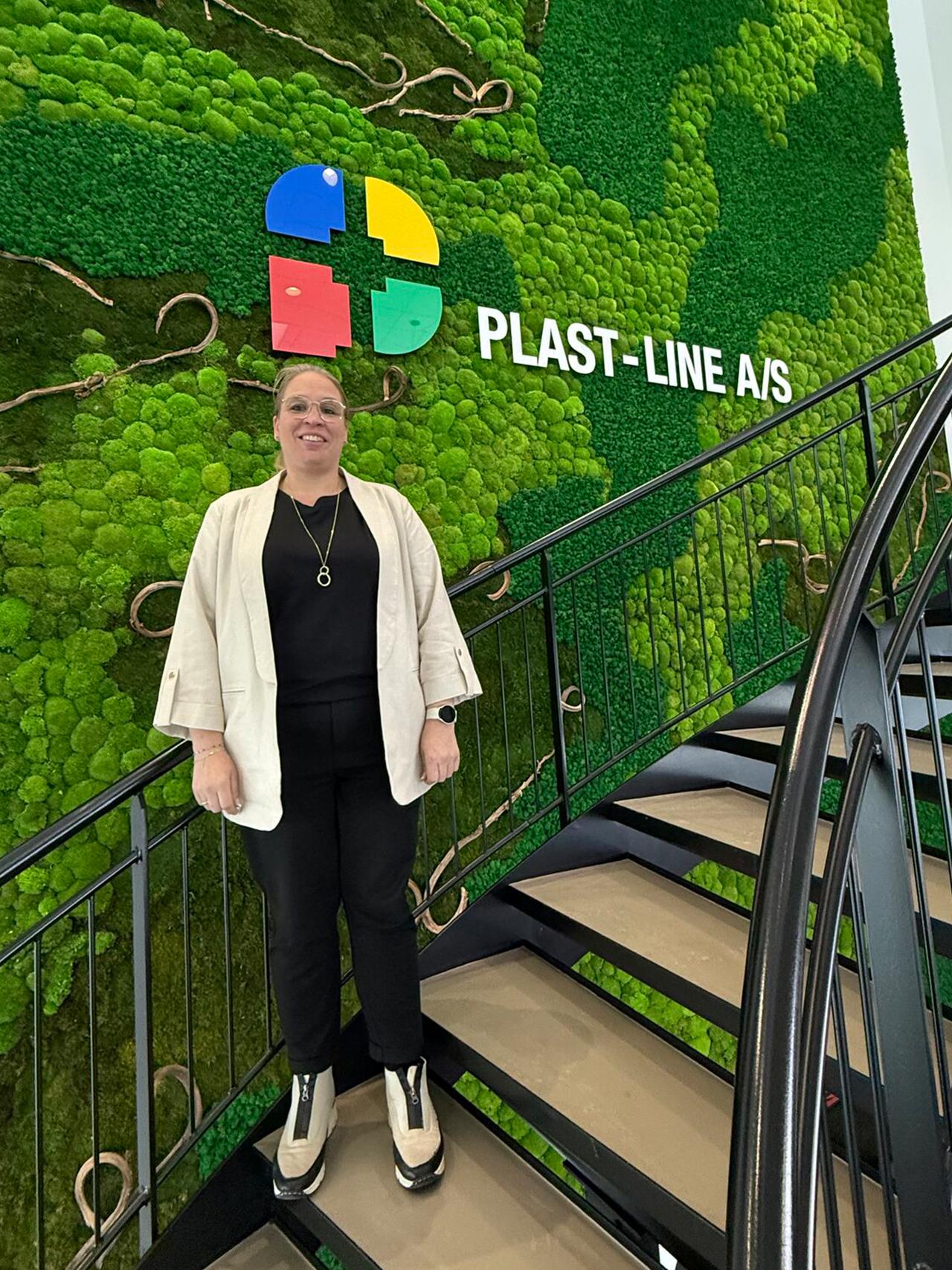 Nyt ansigt hos PLAST-LINE A/S – se hvem der er kommet med på holdet!
